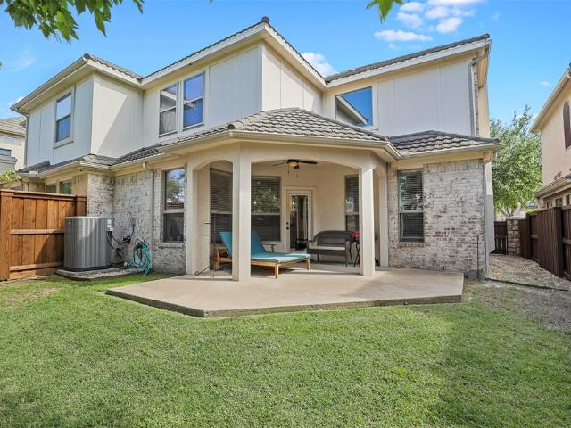 2561 Fountain Cove