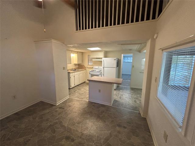 2561 Pioneer Ln Lane