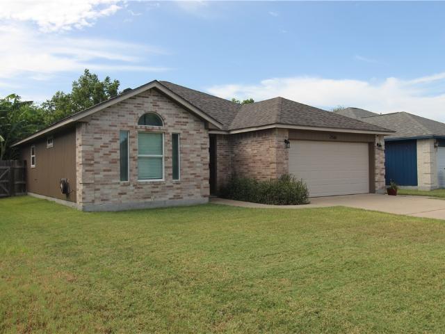 2561 Raintree Trail