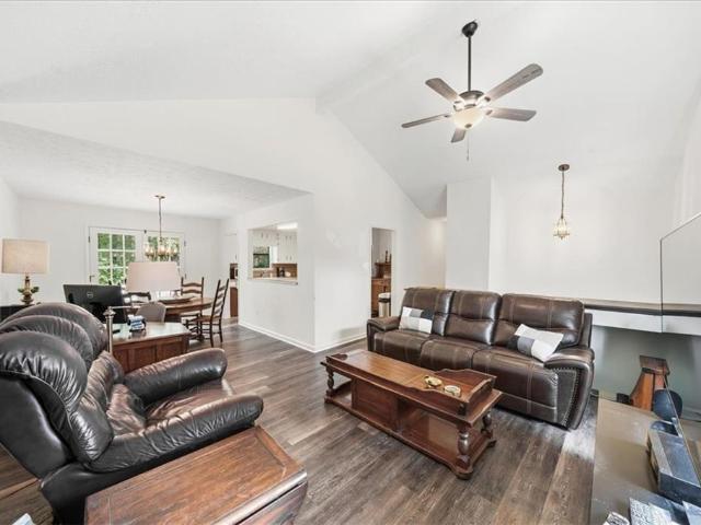 2561 Ripple Way