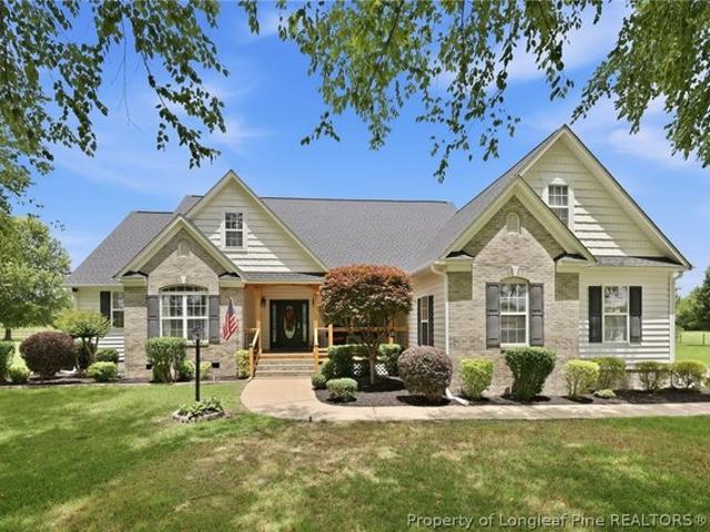 2561 Rodeo Dr, Linden, NC 28356
