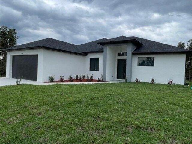 2561 25 ST W, Lee, FL 33971