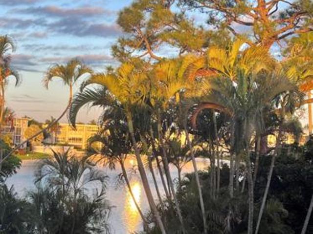2562 N Garden Dr Unit #307, Lake Worth, FL 33461