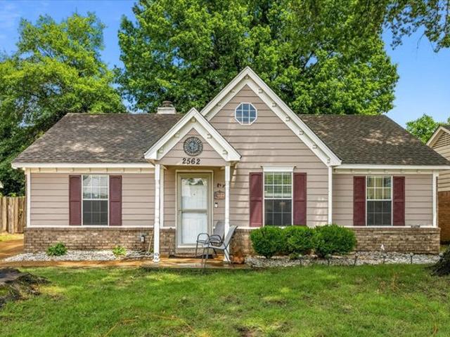 2562 Appling Crest Dr, Memphis, TN 38133