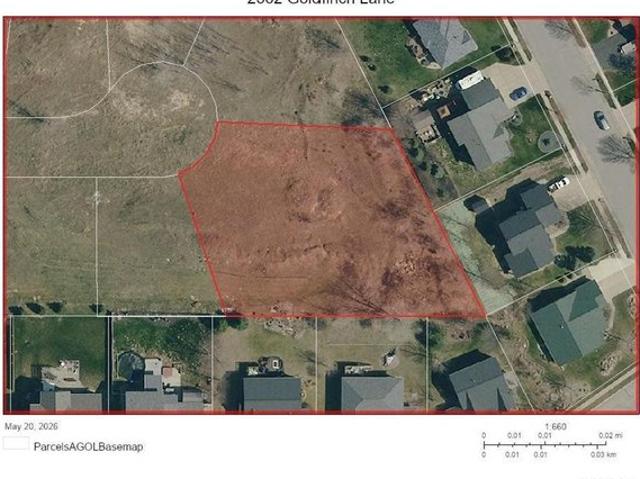 2562 Goldfinch Ln, Red Wing, MN 55066