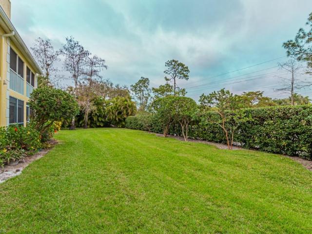 2562 Kings Lake Blvd, Naples, FL 34112 | MLS #226022