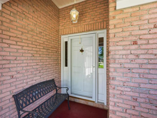 2562 Lake Vista Dr