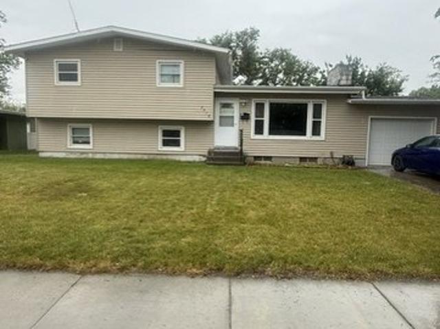 2562 Lillis Ln, Billings, MT 59102