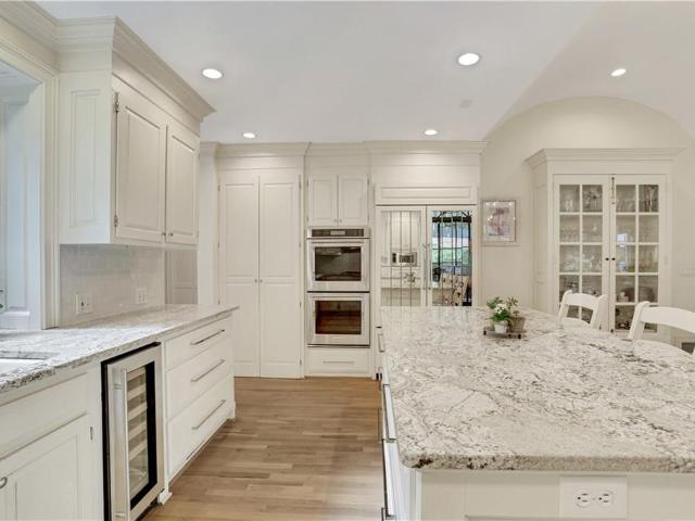 2562 Red Valley Road