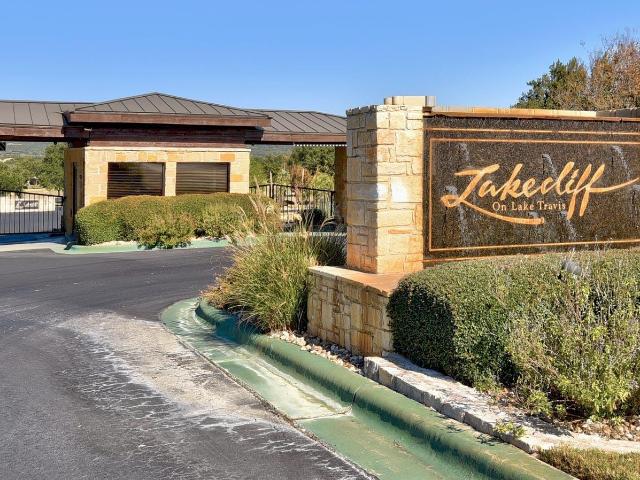 25633 Kahala Sunset Ct