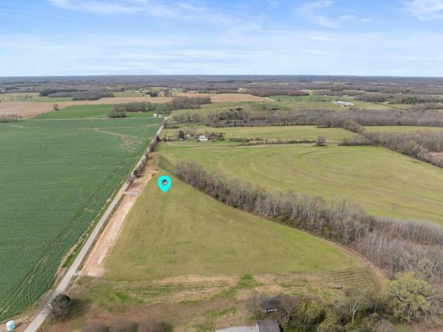 25634 W County Line Rd