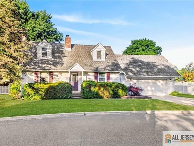 256 Adirondack Ave, Spotswood, NJ 08884