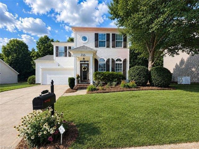 256 Brooks Landing Dr, Winston Salem, NC 27106