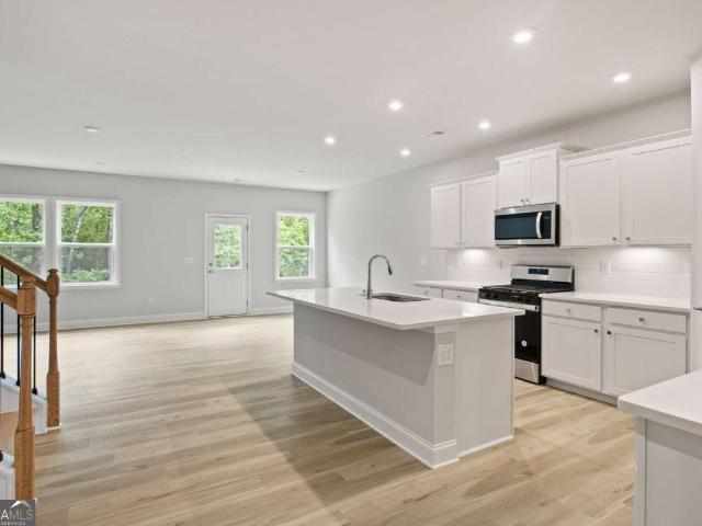 256 Delilah Court