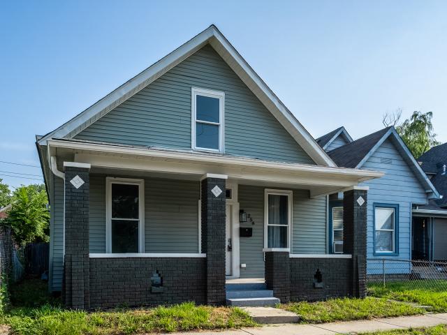 256 E Caven Street