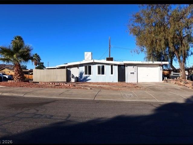 256 Hillcrest Dr, Henderson, NV 89015
