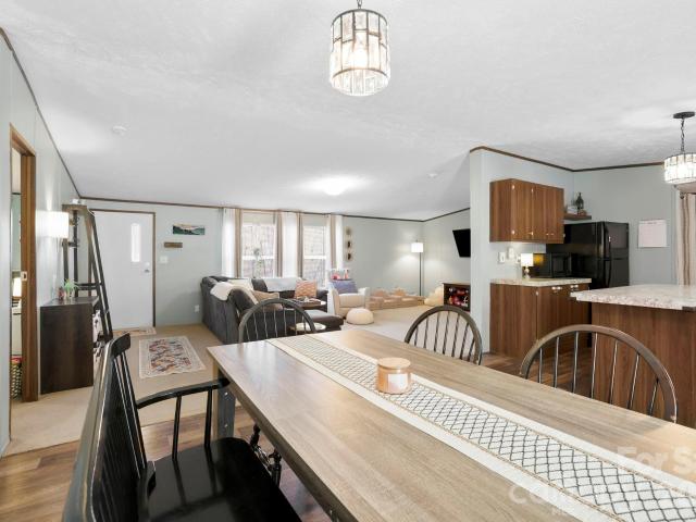 256 Inglewood Cove Road