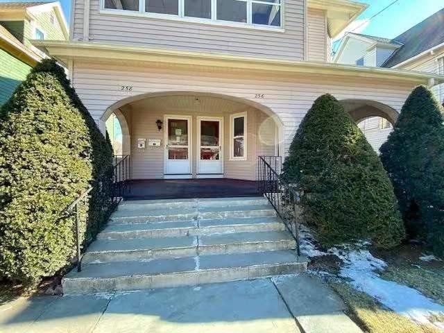 256 Oxford St Unit 3, Hartford, CT 06105