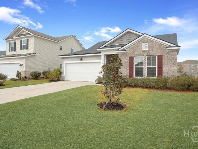 256 Lakepointe Drive