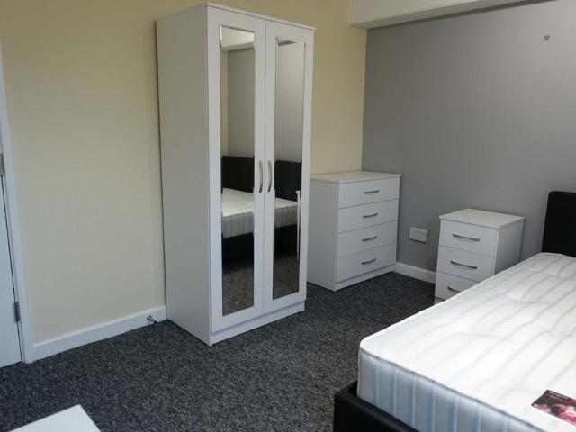 256 Monument Road, Birmingham, B16 8UZ