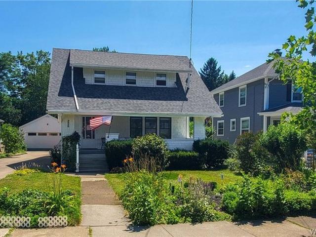 256 Maple Ave, Hamburg, NY 14075