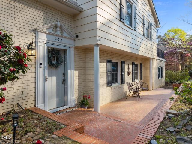 256 Marilyn Circle