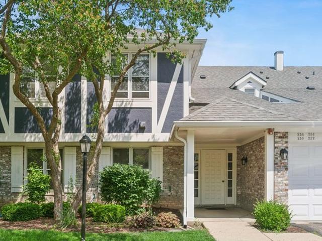 256 Southwick Ct Unit 256, Vernon Hills, IL 60061