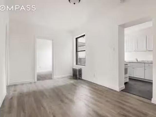 256 South 4th Street, 30, Brooklyn, NY 11211