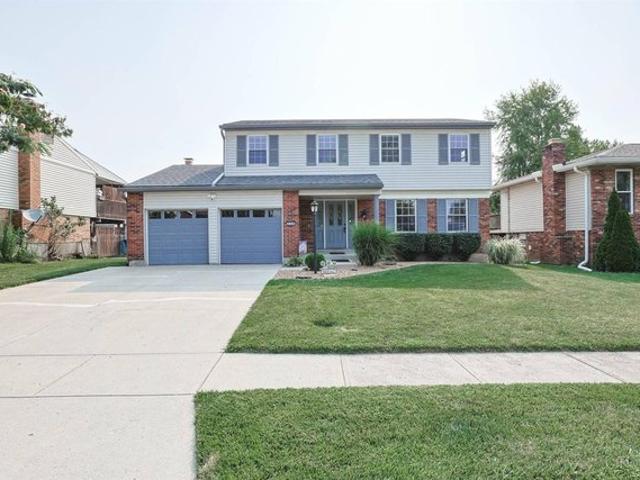 256 Sebastian Ct, Delhi Township, OH 45238