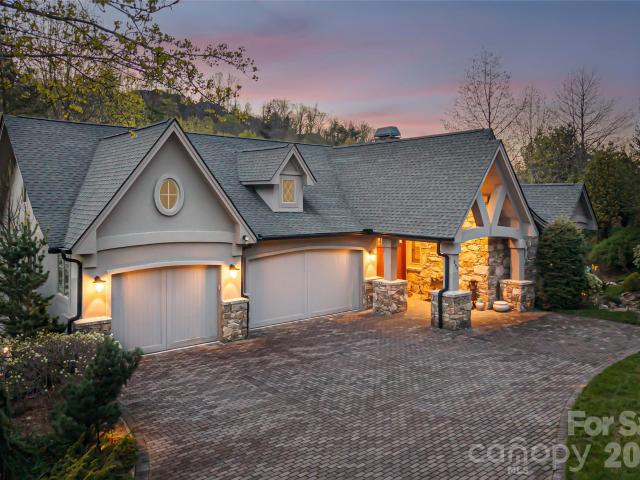 256 Senator Reynolds Rd, Asheville, NC 28804 | MLS #4245