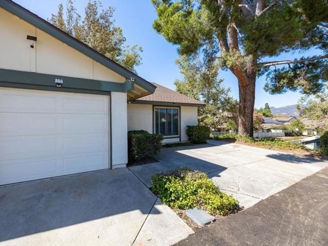 256 Parkside Gln, Escondido, CA 92026
