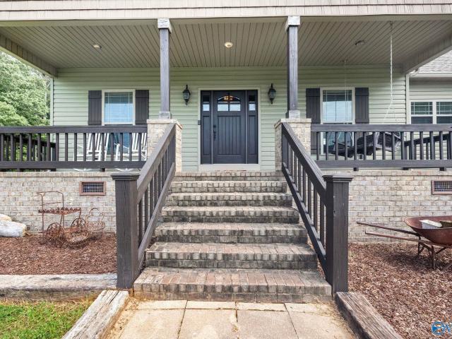 256 W D Harvey Road