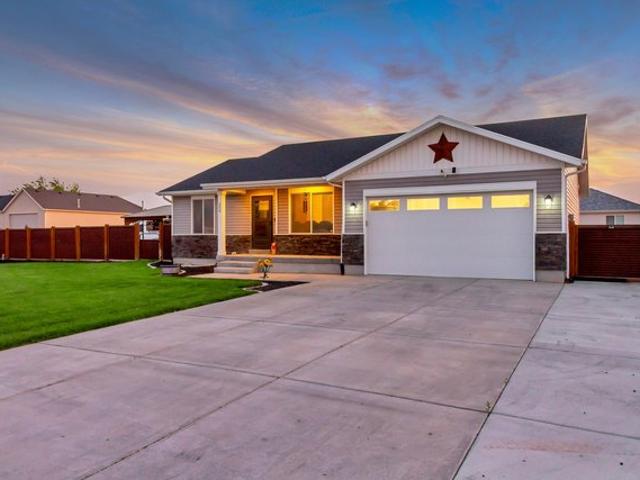 256 Worthington St, Grantsville, UT 84029