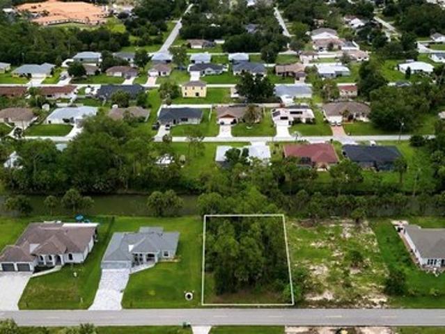256 Yorkshire St, Port Charlotte, FL 33954