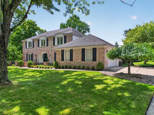 2574 Fox Chase Drive