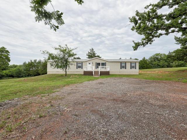2574 Tiffany Lane