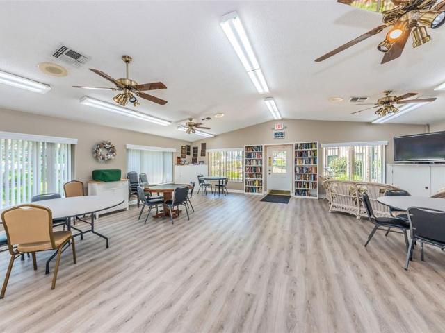 2575 Pine Ridge Way S, Unit E1, Palm Harbor, FL 34684 | MLS #TB8532