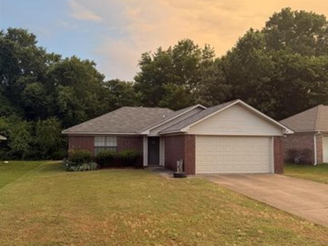 2575 Winchester Dr, Conway, AR 72032