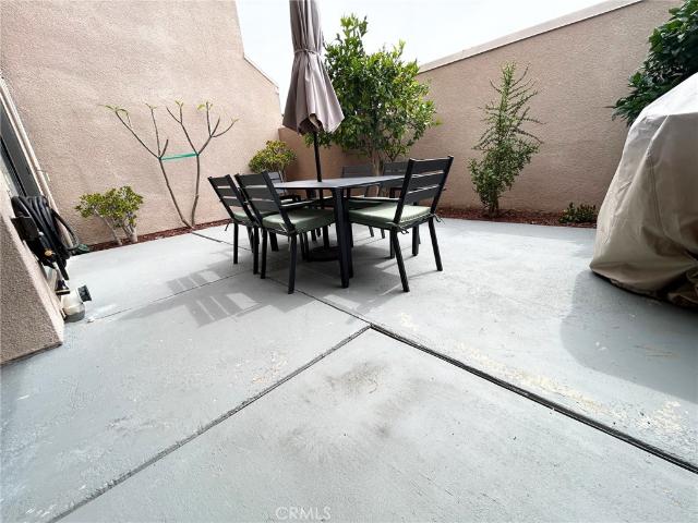 25761 Le Parc, Unit 105, Lake Forest, CA 92630 | MLS #OC26099