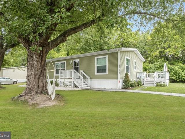 25762 Holly View Dr, Seaford, DE 19973