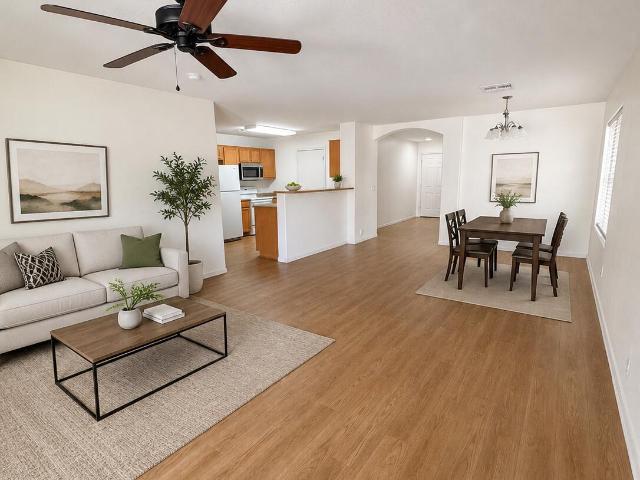 25776 w winslow avenue