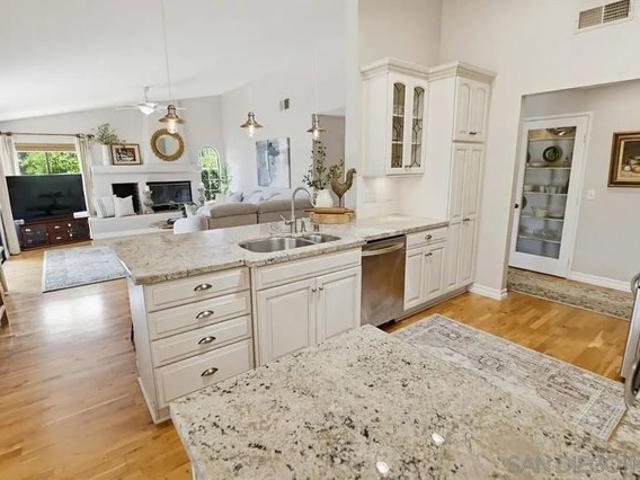 2577 Camino Narciso, Alpine, CA 91901