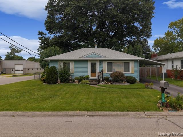 2577 Roanoke Avenue