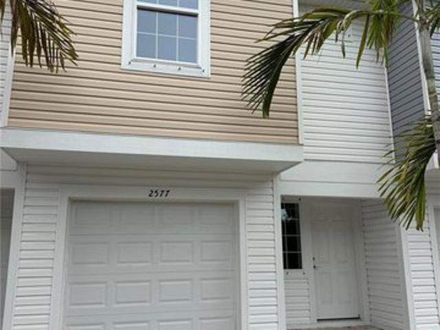 2577 6th Avenue Dr E, Bradenton, FL 34208
