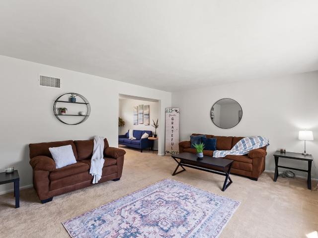 25787 Meadow Oak Lane