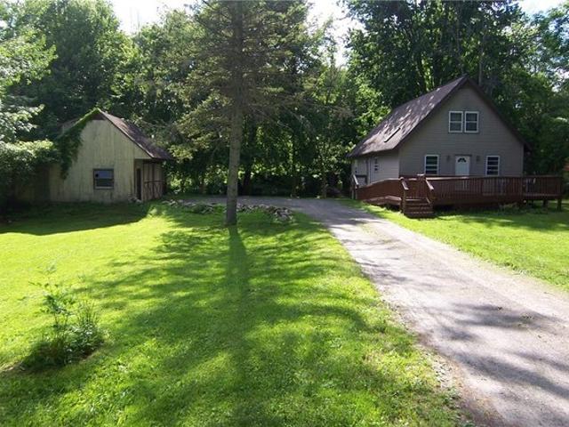 2579 Daansen Rd, Palmyra, NY 14522