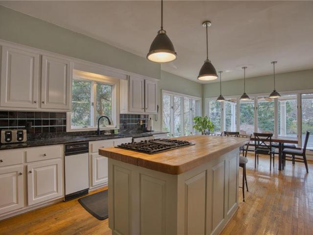 2579 Landview CIR