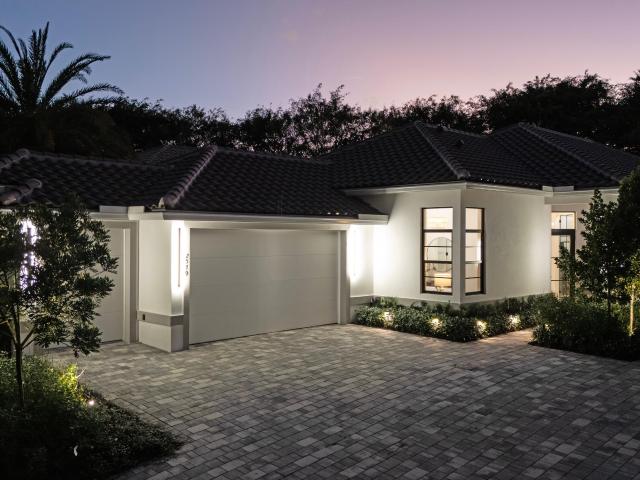 2579 Players Ct, Wellington, FL 33414 | MLS #R11137 | Compass