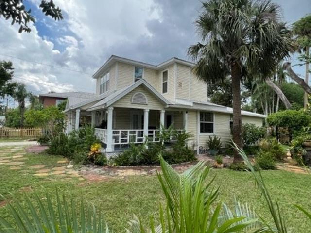 2579 Second St, Fort Myers, FL 33901 | MLS #2026010 | Compass