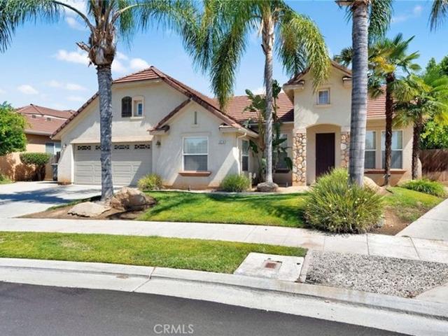 2579 Warner Ave, Clovis, CA 93611